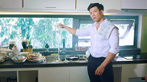 Phân Tích Case Study "Sunlight For Men"